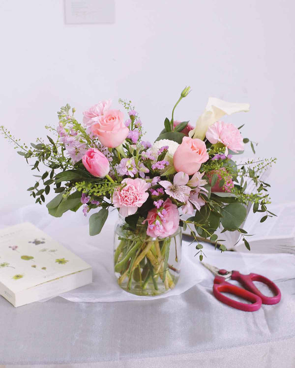 Best Office Desk Flowers In Singapore | Windflower Florist